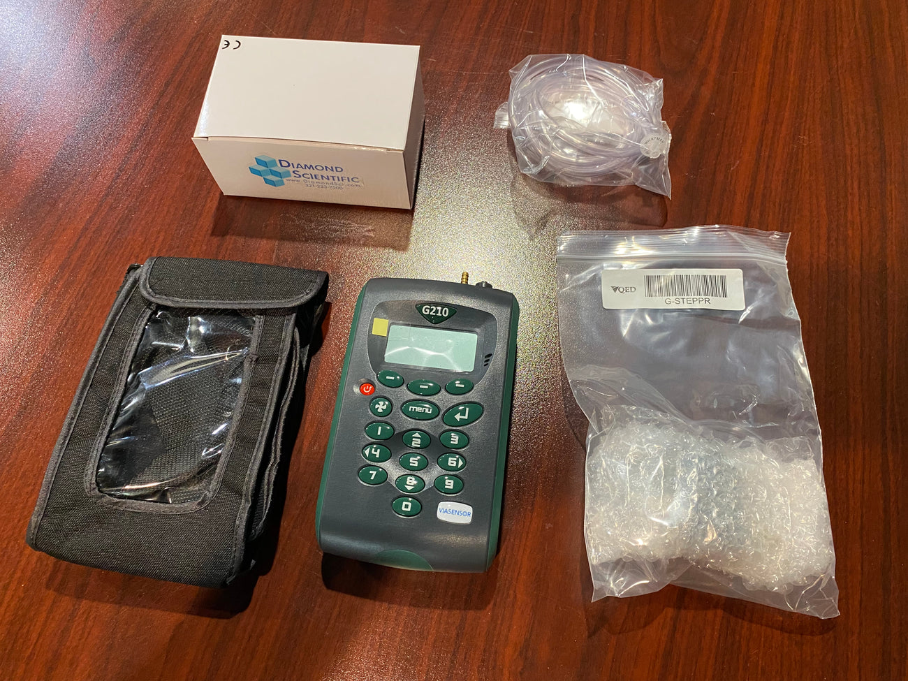 G210-11PKG Piped Medical Multi-Gas Analyzer Package | Viasensor